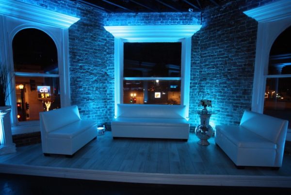 Reservations - 3 Vinos Restaurant & Nightclub